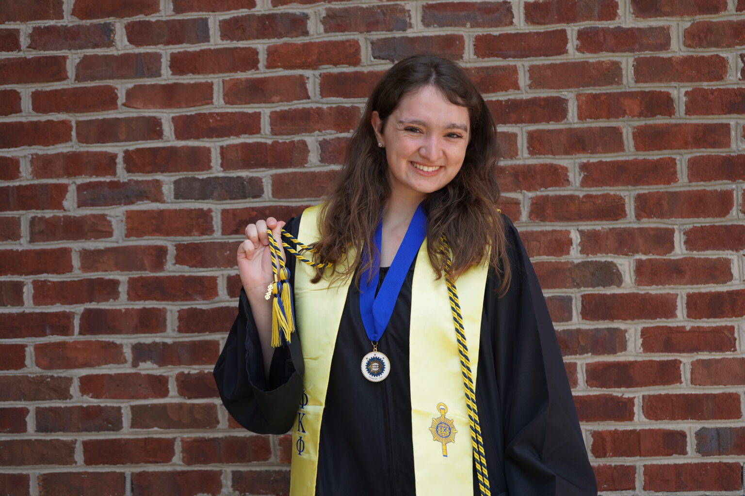 Honors Graduation Regalia | Celebrate Your Achievement - Honors College